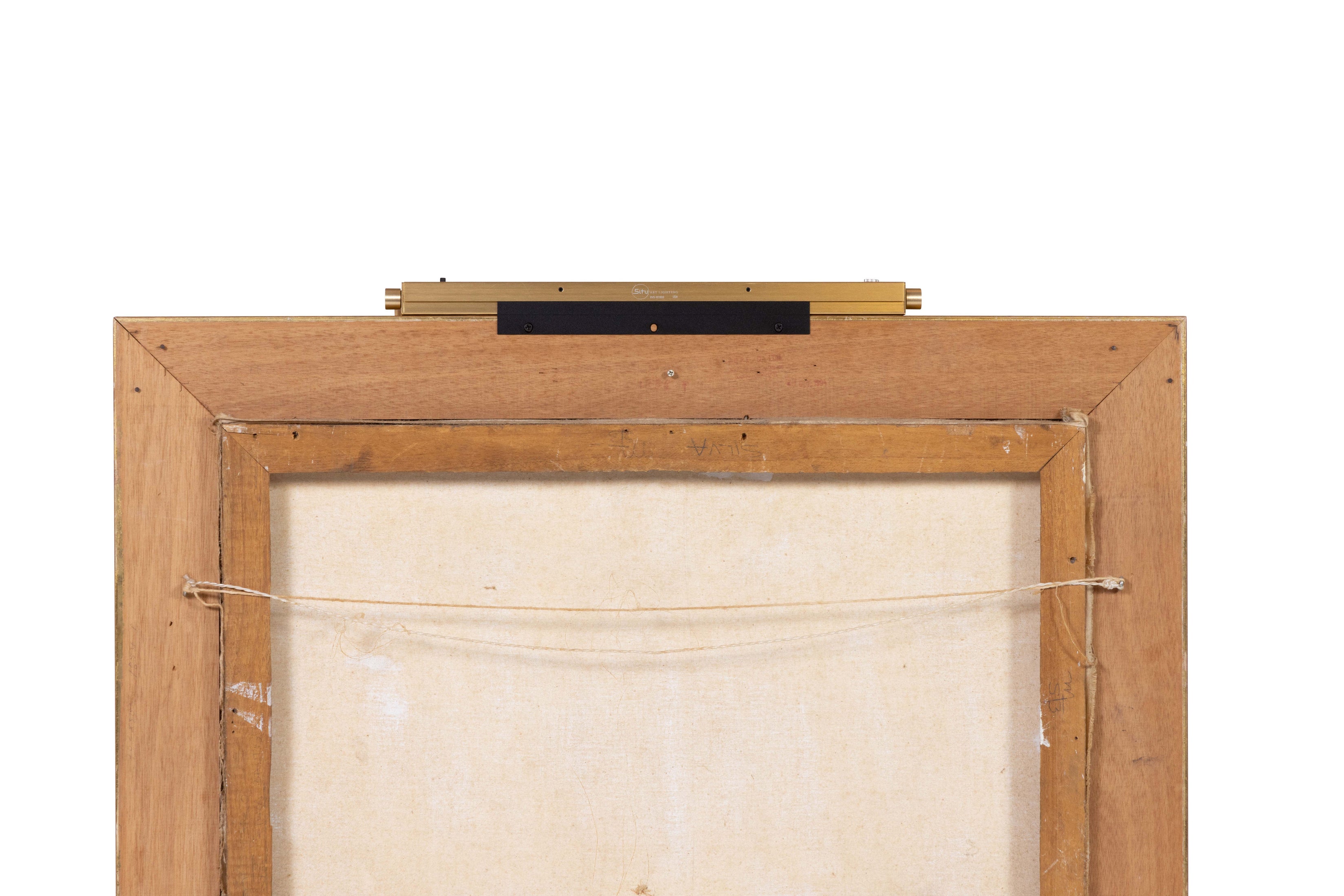 Wireless & Remote-Controlled LED Picture Light | Situ Lighting